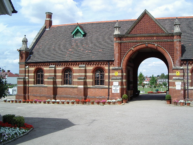 JCR-UK: West London Synagogue of British Jews (Reform) - Hoop Lane Cemetery