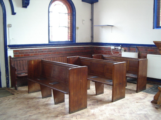 JCR-UK: West London Synagogue of British Jews (Reform) - Hoop Lane Cemetery